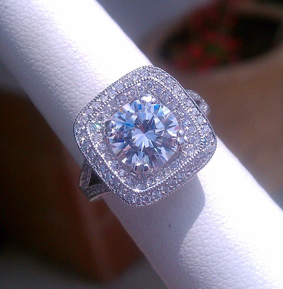 Custom Jewelry & Engagement Rings | Paris the Jeweler of Grand Blanc